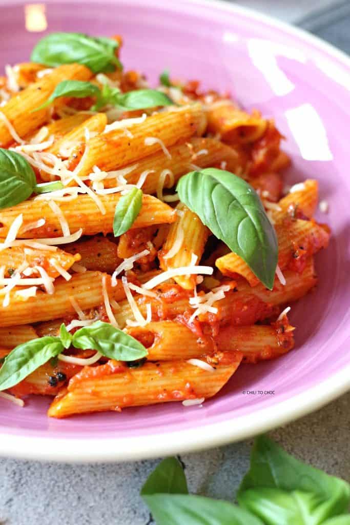 Spicy Pasta Arrabiata - Chili to Choc