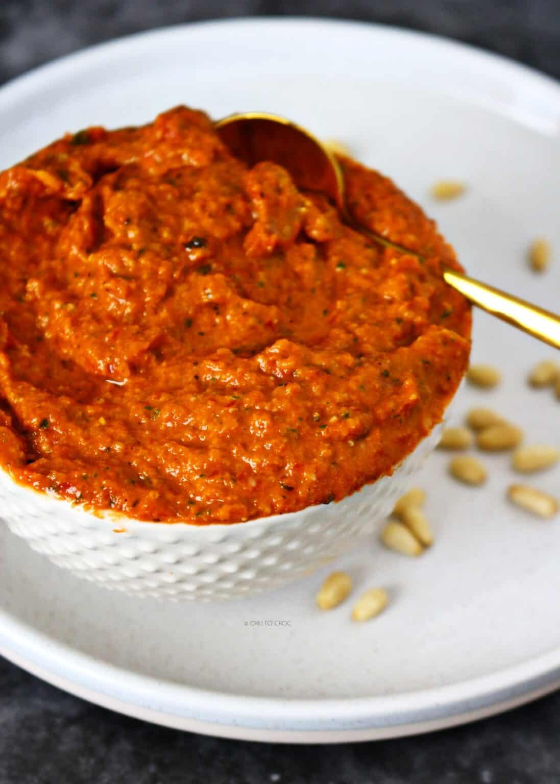 Pasta With Pesto Rosso (Sun-Dried Tomato Pesto) - Chili to Choc