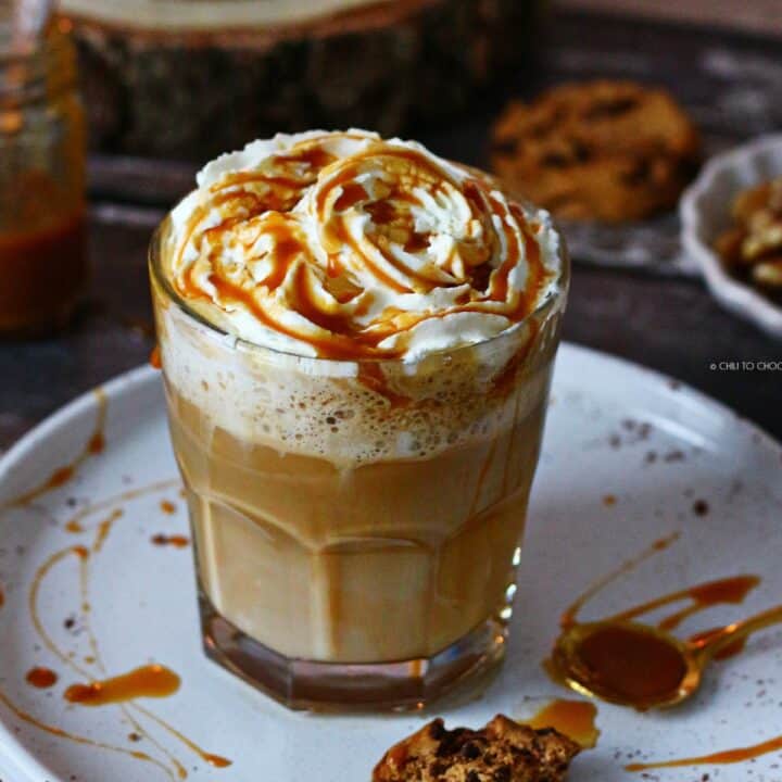 Homemade Caramel Latte (Better Than Starbucks) - Chili to Choc